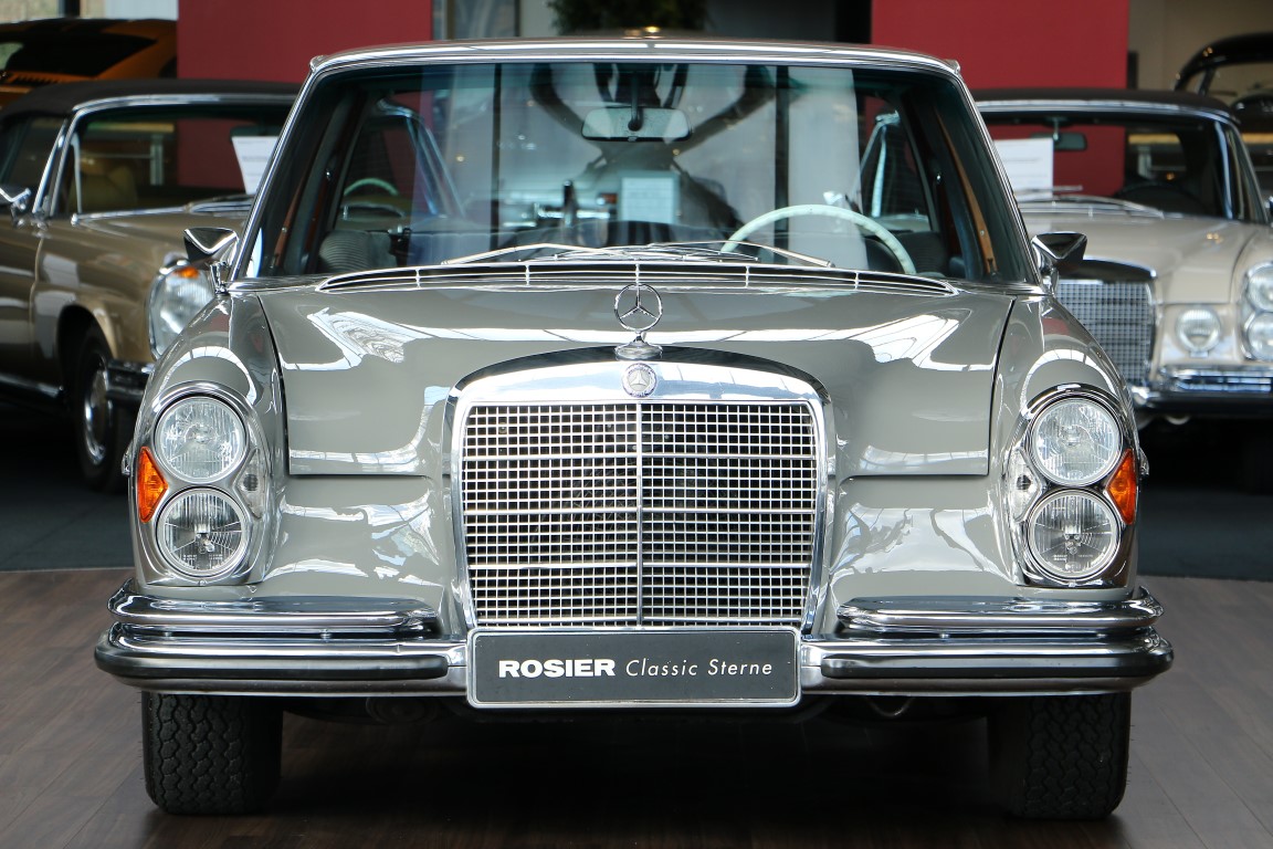 Mercedes-Benz 300 SEL 3.5 W109 - Classic Sterne