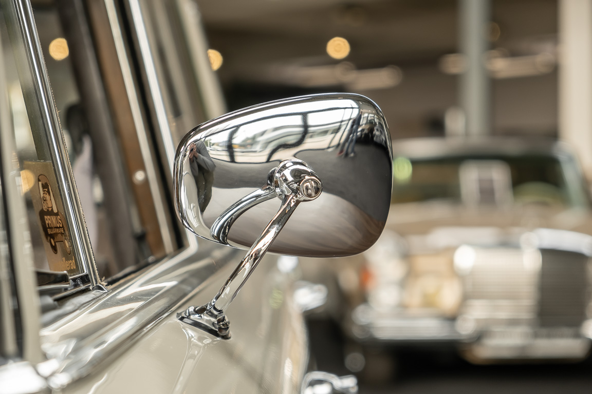 Mercedes-Benz 220 SEb W111 Heckflosse - Classic Sterne