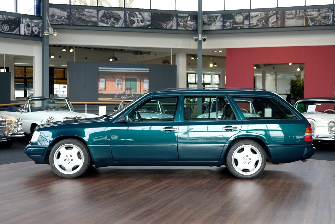 Mercedes-Benz E36 AMG - Classic Sterne